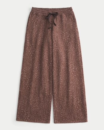 Women's Hollister Feel Good Doe Print Baggy Sweatpants | Women's ...