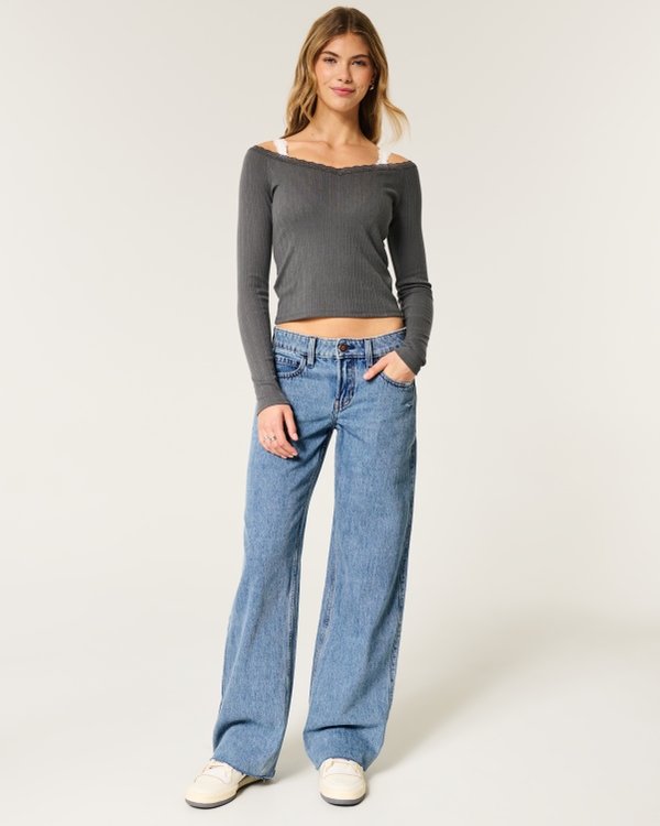 Women's Low-Rise Jeans | Hollister Co.