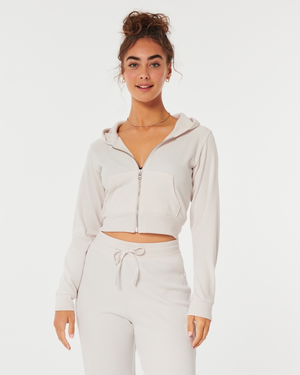 Nightwear - Women's Loungewear & Pyjama Set Sale | Hollister Co.
